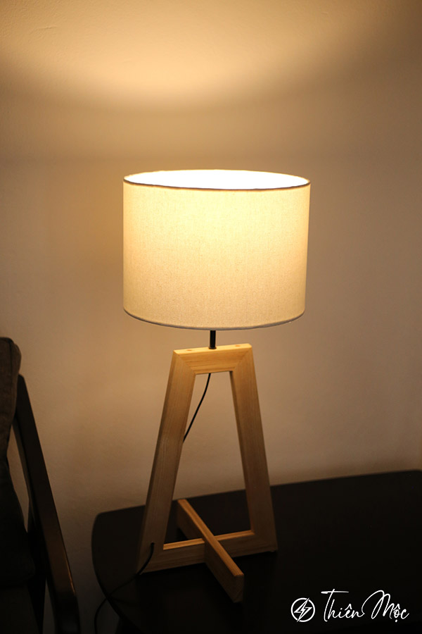 Đèn bàn decor handmade B08 mẫu mới nhất 2025